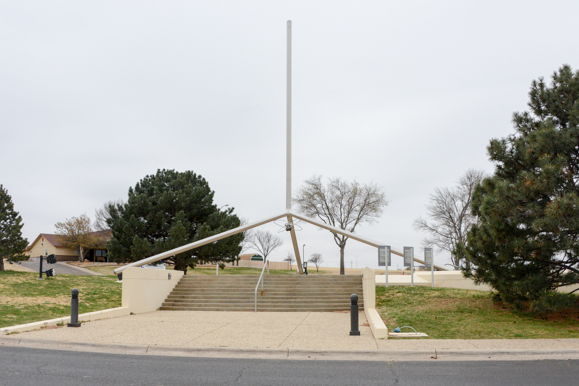 Amarillo Helium Monument | The Center for Land Use Interpretation