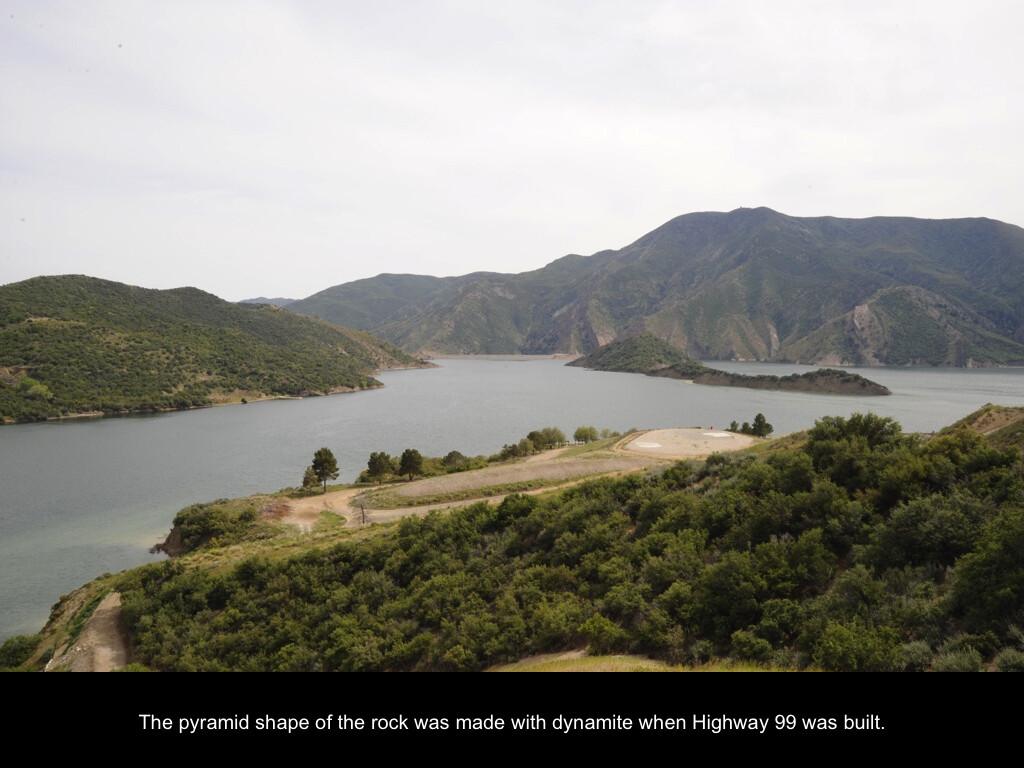 The Grapevine: Highway 99 | The Center for Land Use Interpretation