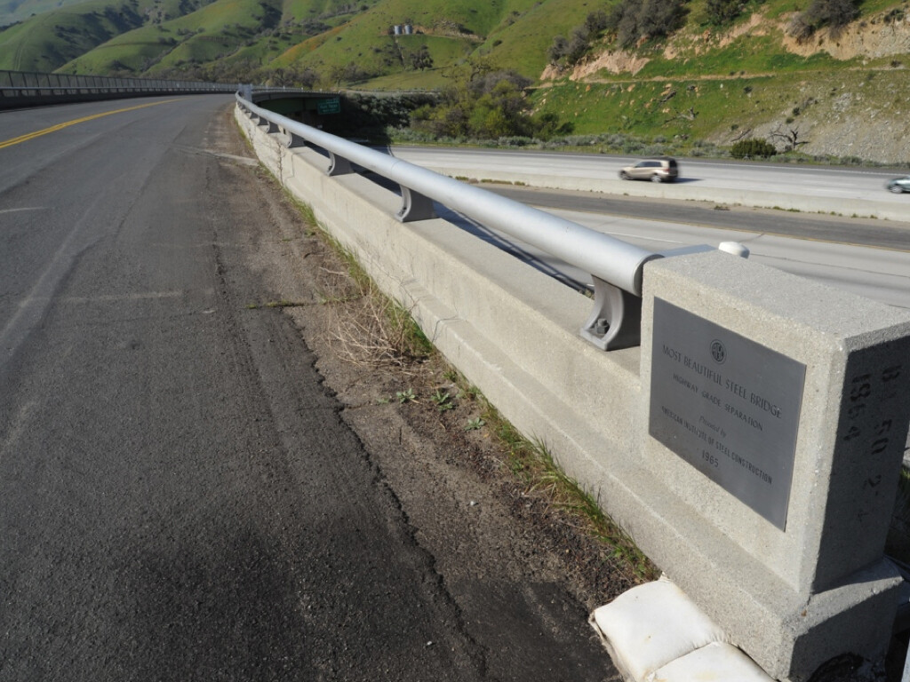 The Grapevine: Interstate 5 | The Center for Land Use Interpretation