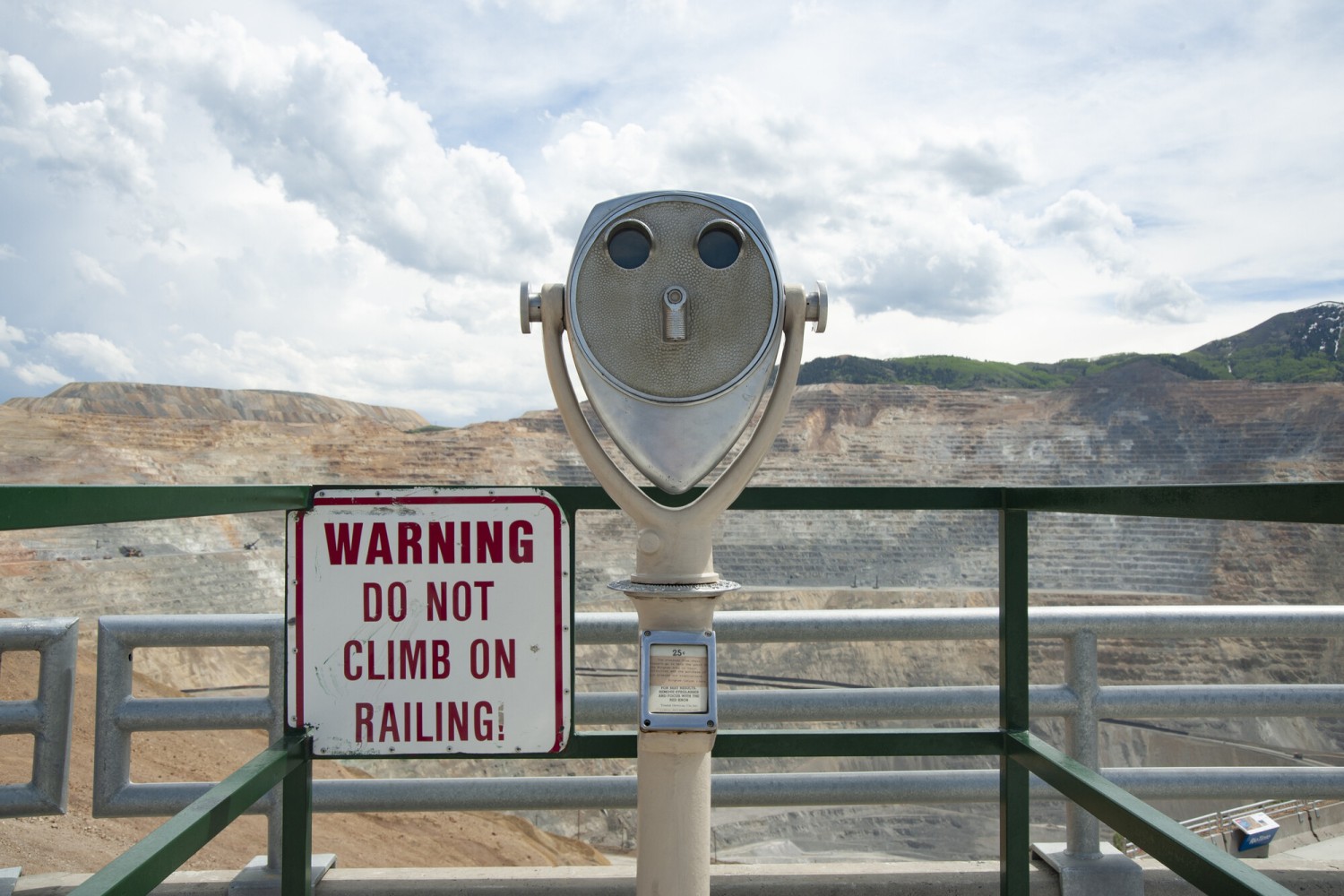 Viewing Devices | The Center for Land Use Interpretation